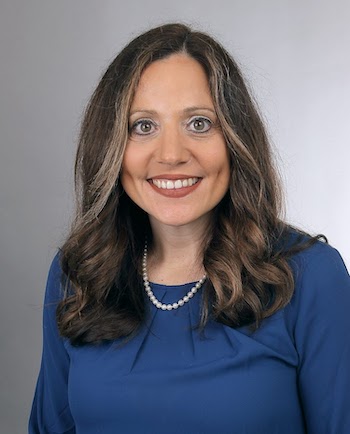 Hopson named 2023 Dean’s Excellence Award for Staff winner - Heersink ...