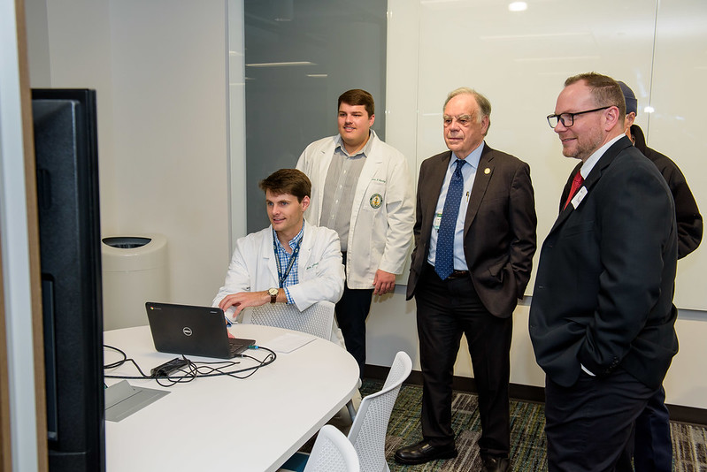 Alumni reception celebrates Volker Hall renovation and Heersink Family ...