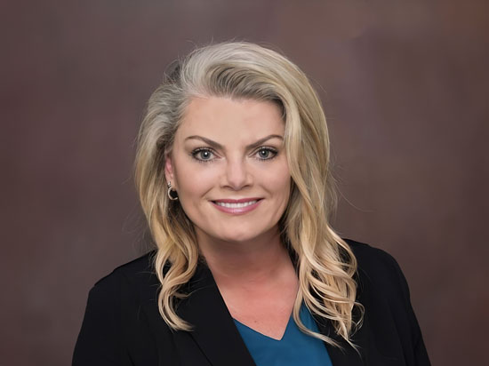 Alumna receives AANA award | School of Nursing News