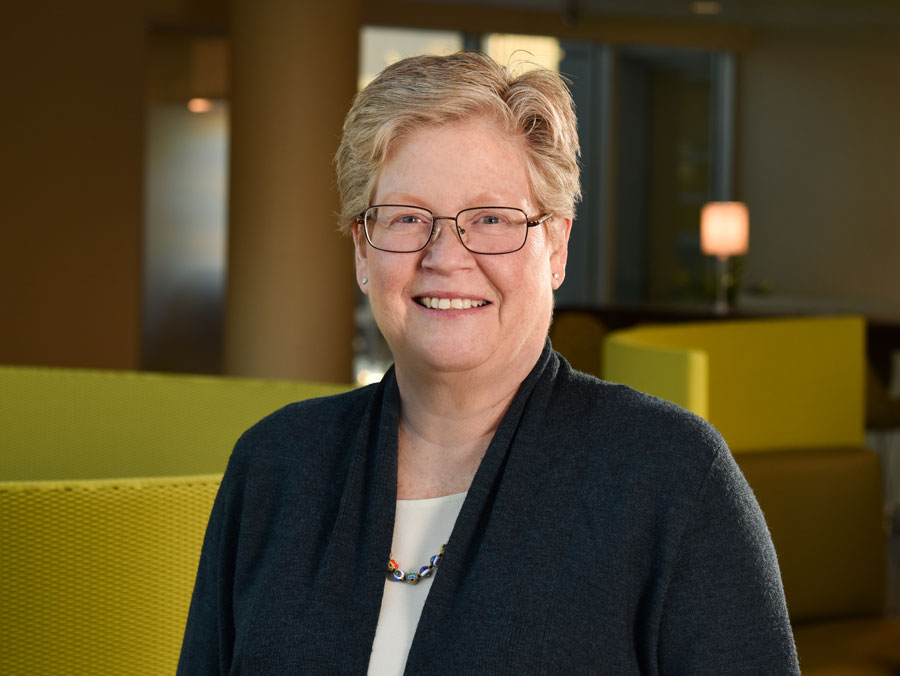 Miltner appointed to Endowed Professorship - School of Nursing News