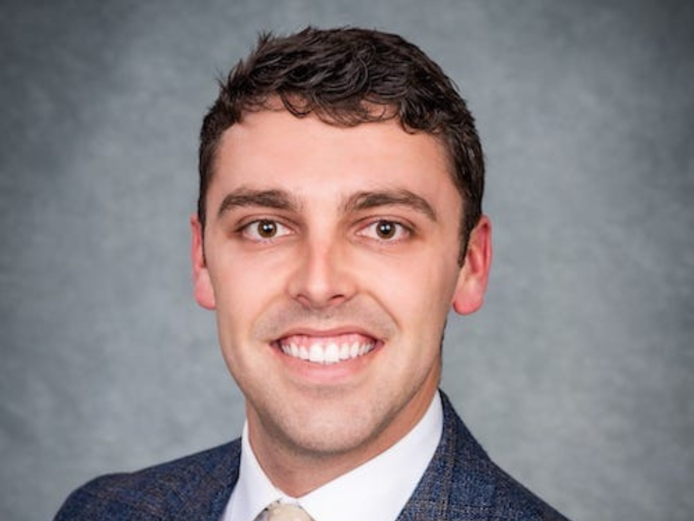 Alumnus opens second practice location - School of Optometry