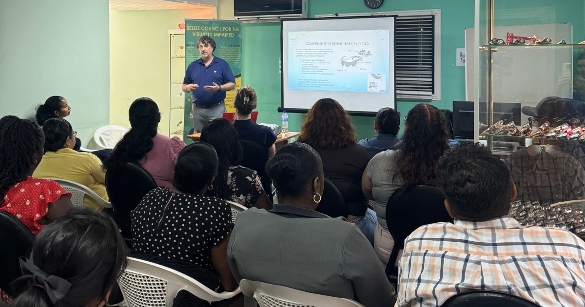 Alumnus brings low vision care and training to Belize - School of Optometry