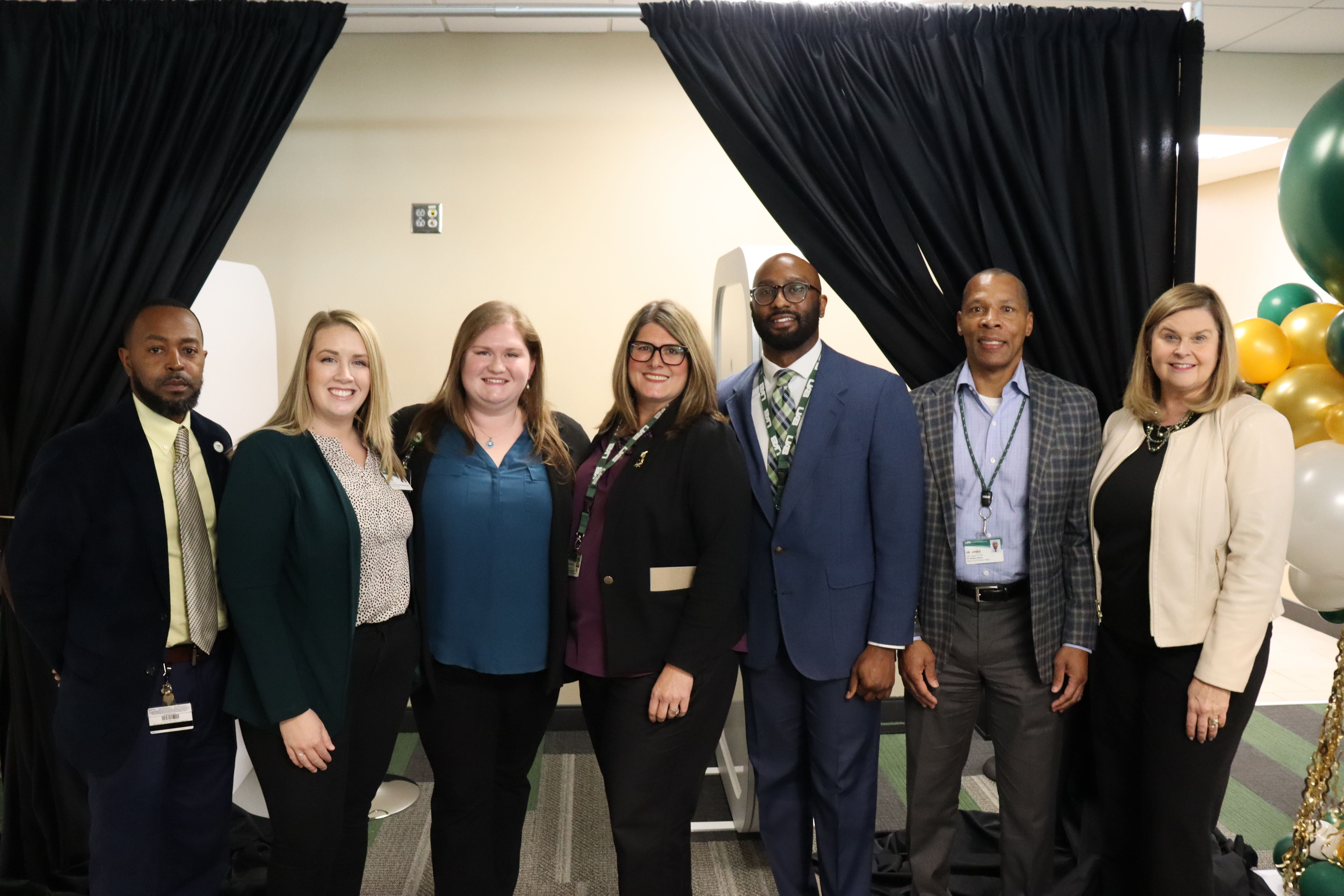 UAB unveils new headshot station in the Hill Student Center | Student ...